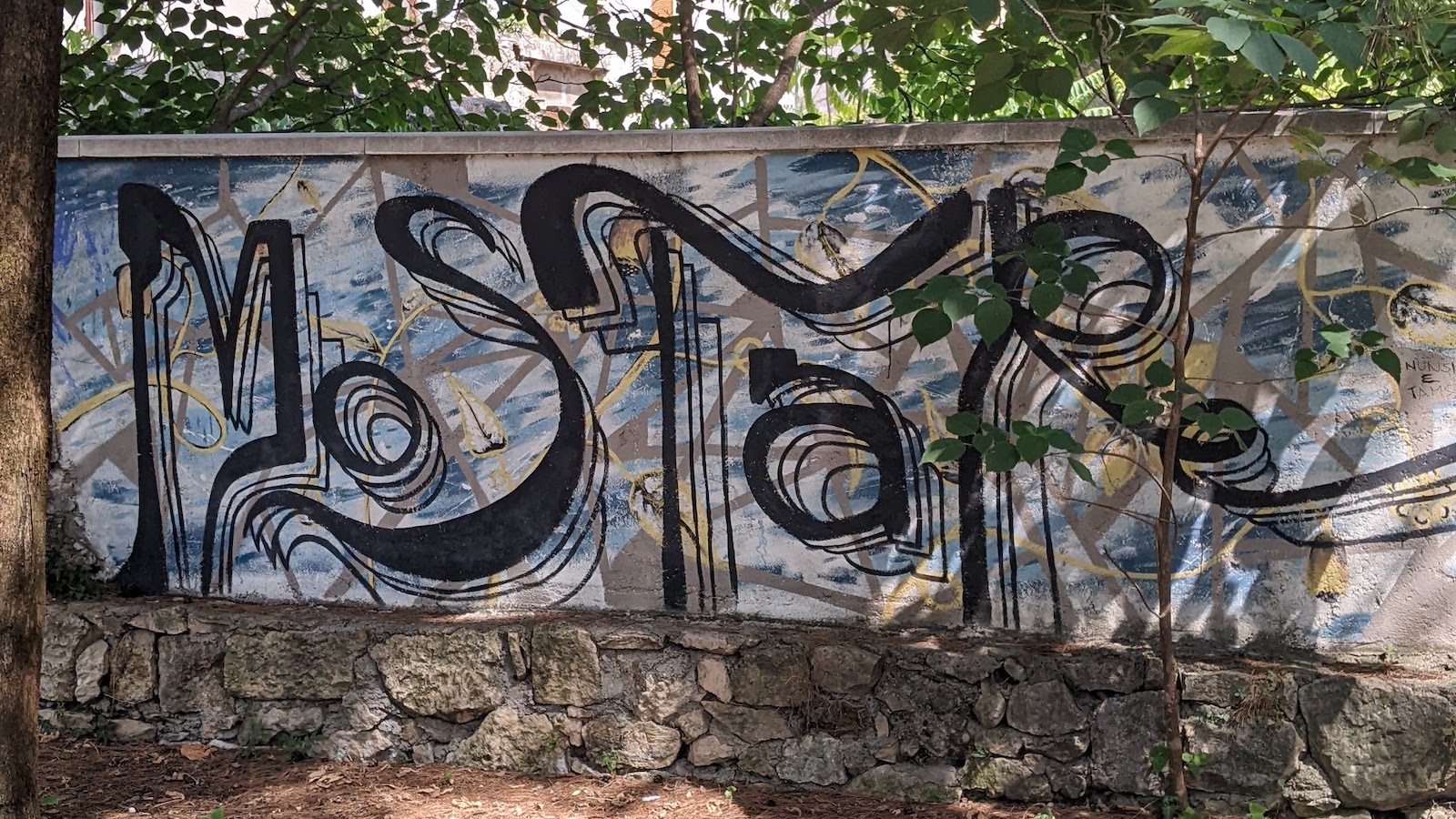 Mostar Street Art – Backpacker on a Budget